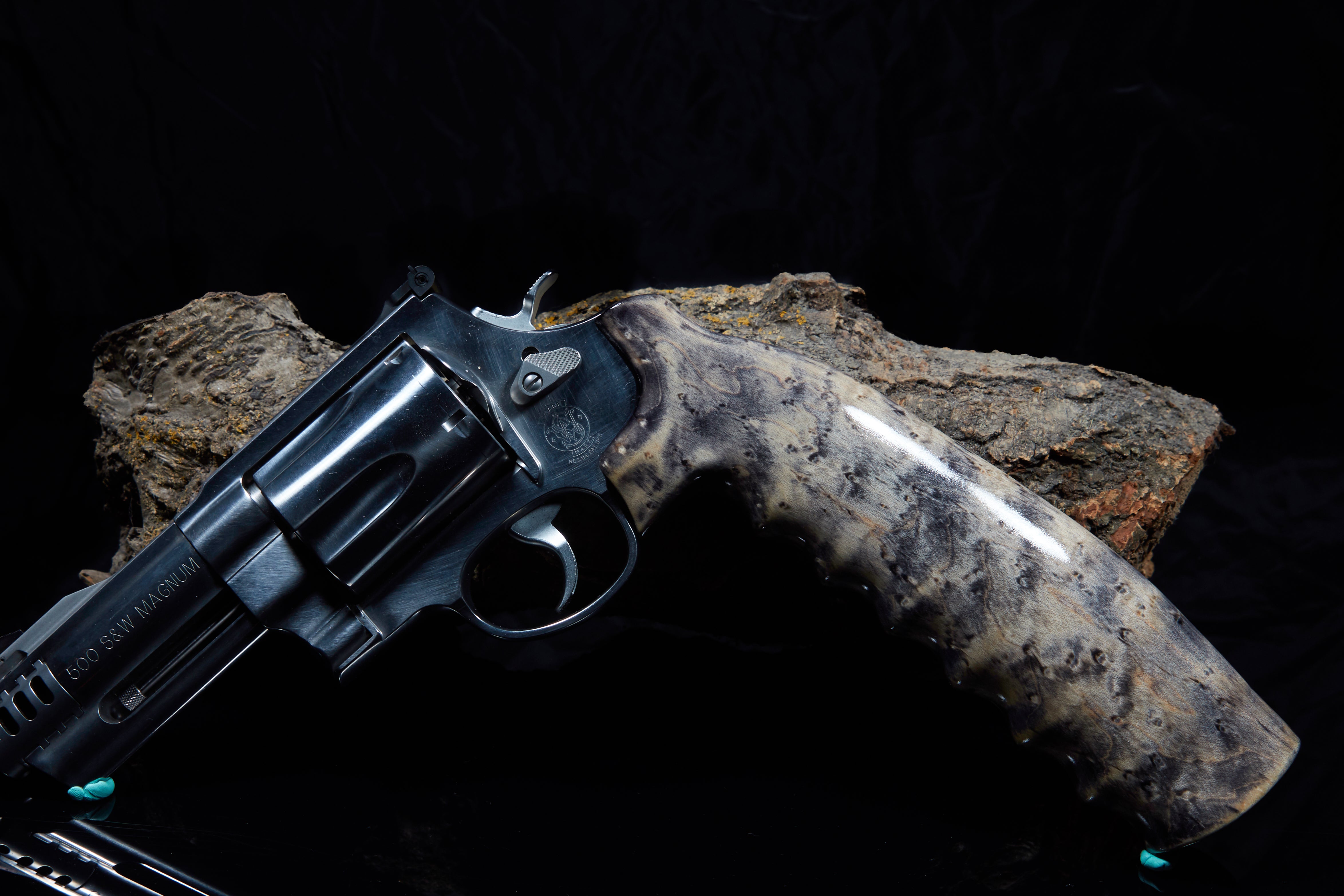 Smith & Wesson 500 Magnum Grips. X Frame. New Double Handed. Birds-eye ...